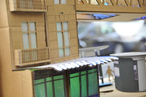 An interactive window that surfs on recovery